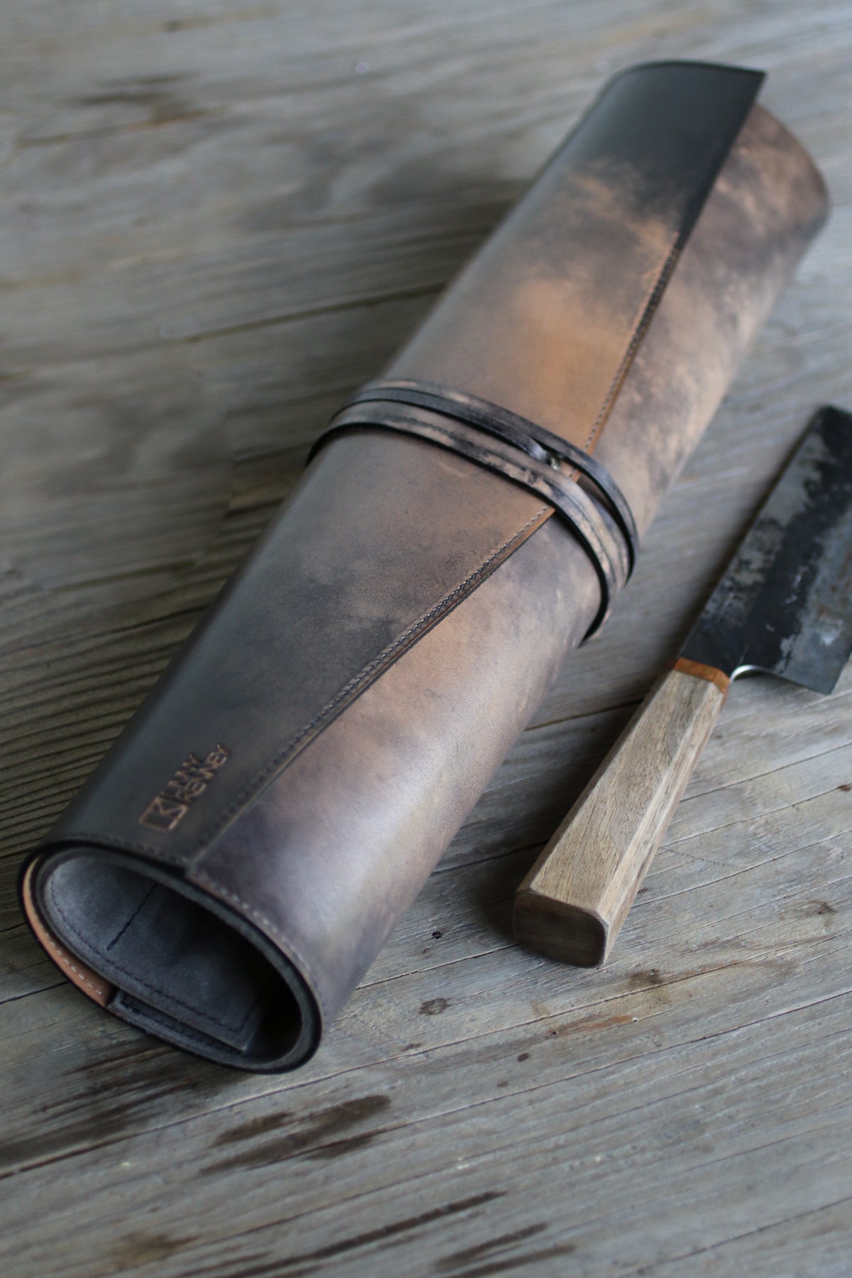 Small Italian Leather Knife Roll in "Stormy"